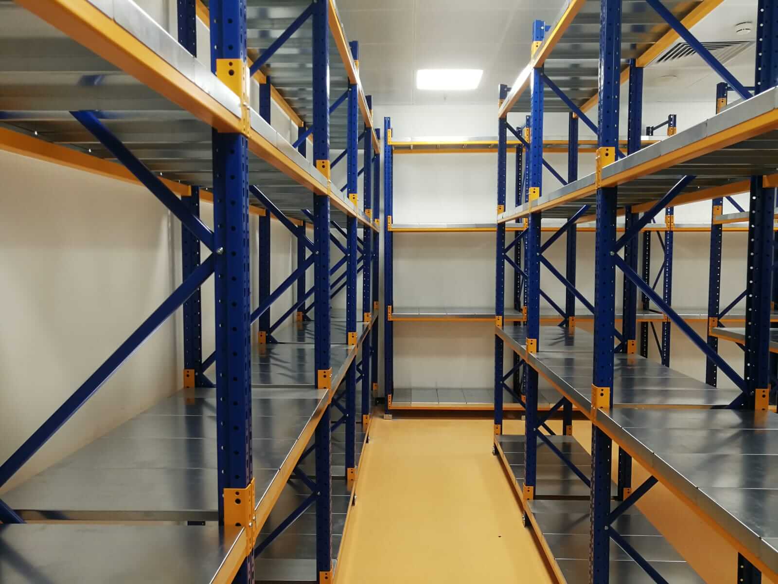 Light Duty Racking System - turkeyraf